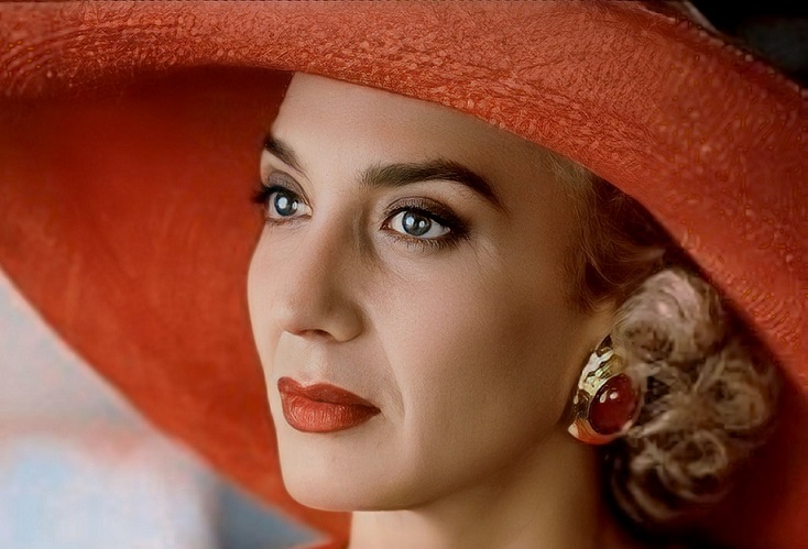 Falleció la icónica actriz española Marisa Paredes: La 'chica Almodóvar ...