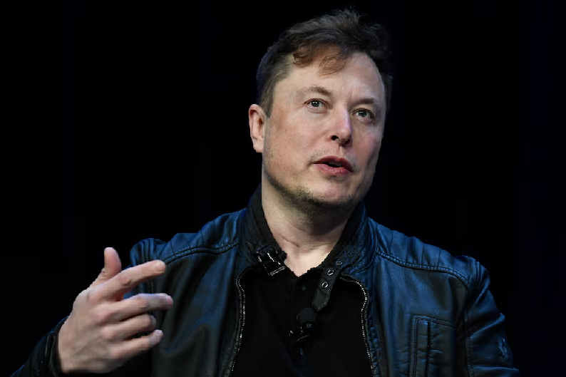 La extravagante decisión que cambió la vida de Elon Musk: de mansión a ...